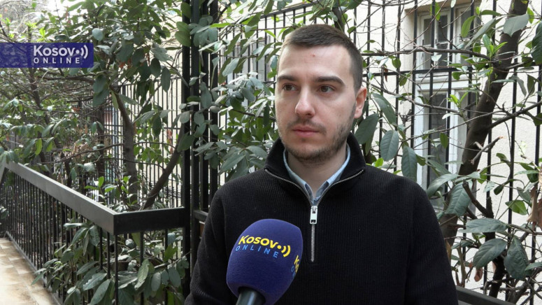 POSTAVLJENE BARIKADE KROZ SELA KAMENICA I VUČA U OPŠTINI LEPOSAVIĆ - Tv ... POSTAVLJENE BARIKADE KROZ SELA KAMENICA I VUČA U OPŠTINI LEPOSAVIĆ - Tv ...